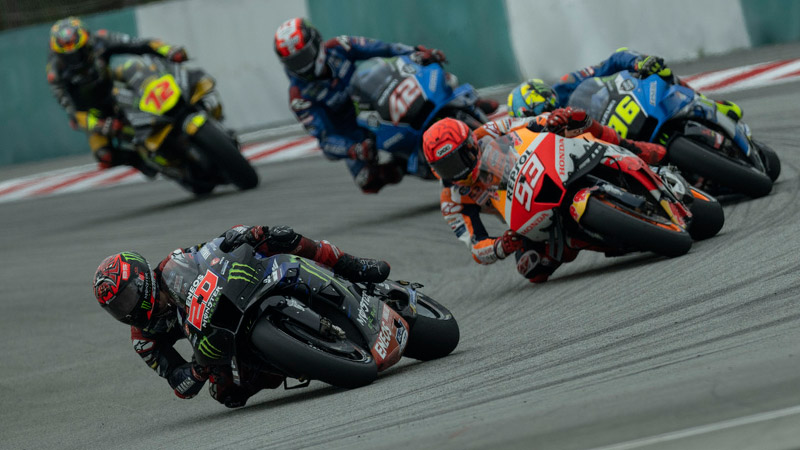 Last-Lap Drama, Title Intrigue! MalaysianGP Post-Race Show - MotoGP Podcast